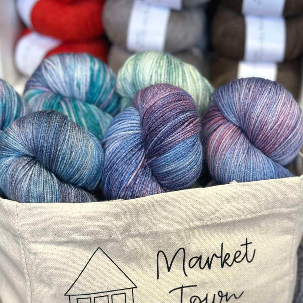 Yarn UK | Hand Dyed Yarn | Knitting & Crochet Wool | Yarn Worx