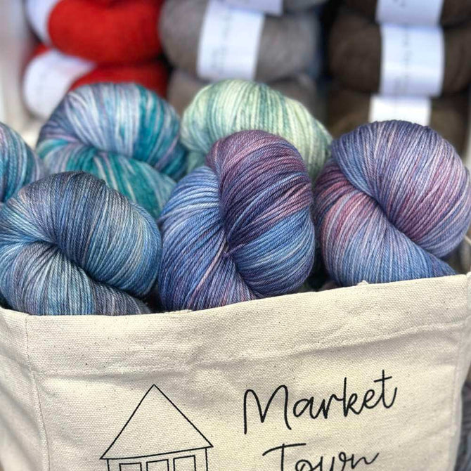 Yarn UK | Hand Dyed Yarn | Knitting & Crochet Wool | Yarn Worx