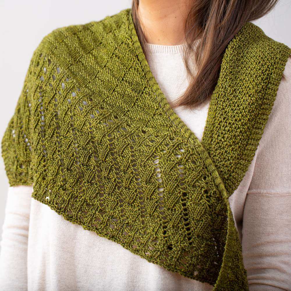 Urth Yarns Meander Scarf Pattern - Digital Download - Yarn Worx